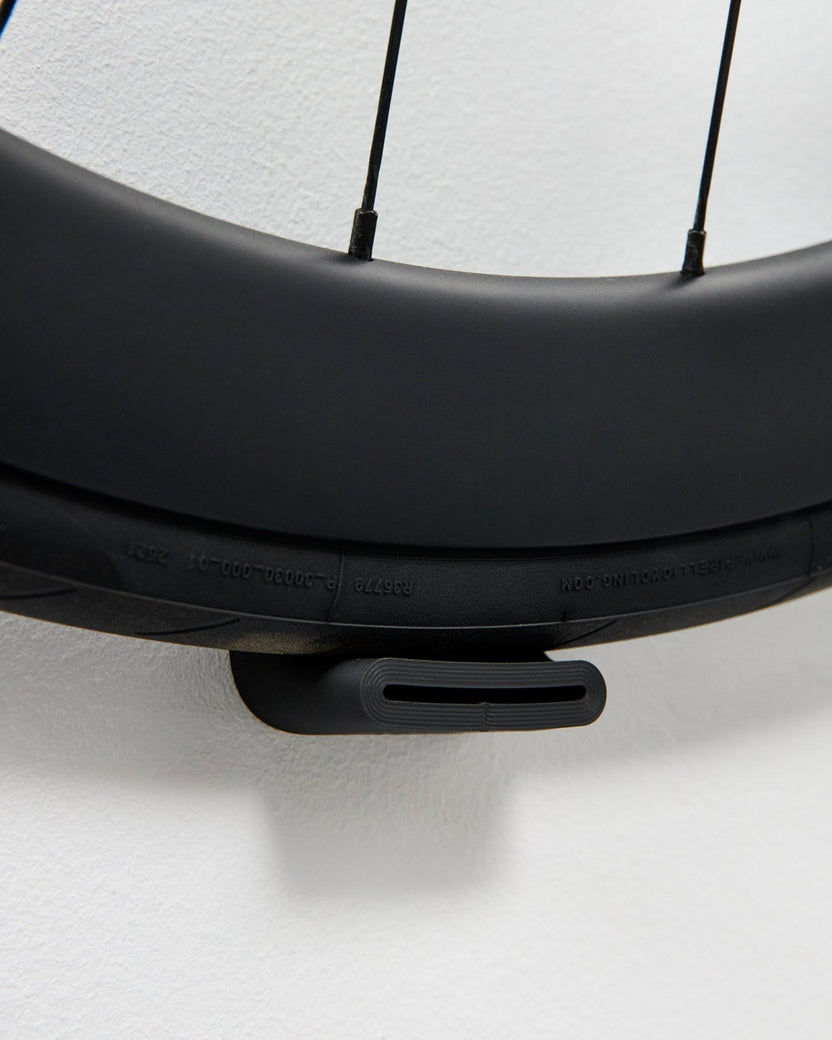 Road and gravel bike wall mount rack from Tons