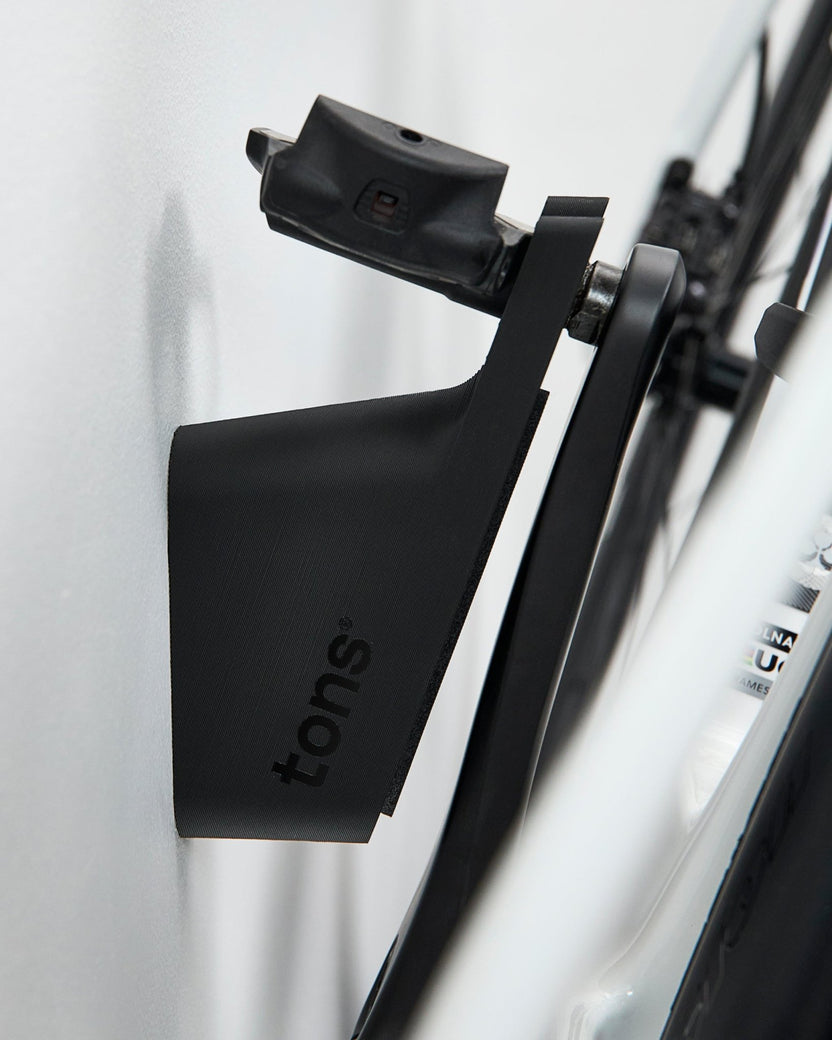 Road and gravel bike wall mount rack from Tons