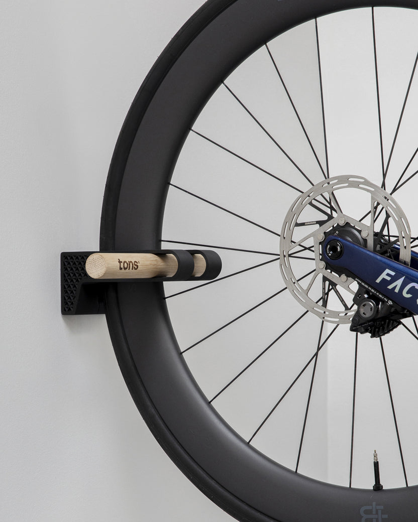 Road bike and gravel wall mount rack from Tons