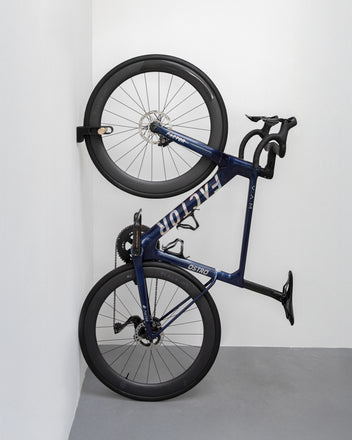 Road, gravel and MTB bike wall mount rack from Tons